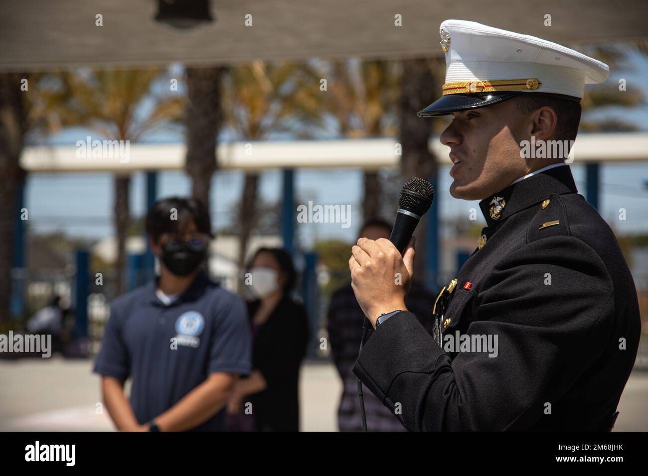 U.S. Marine Corps 2nd Lt. Cameron Joseph, a Marine with Recruiting ...