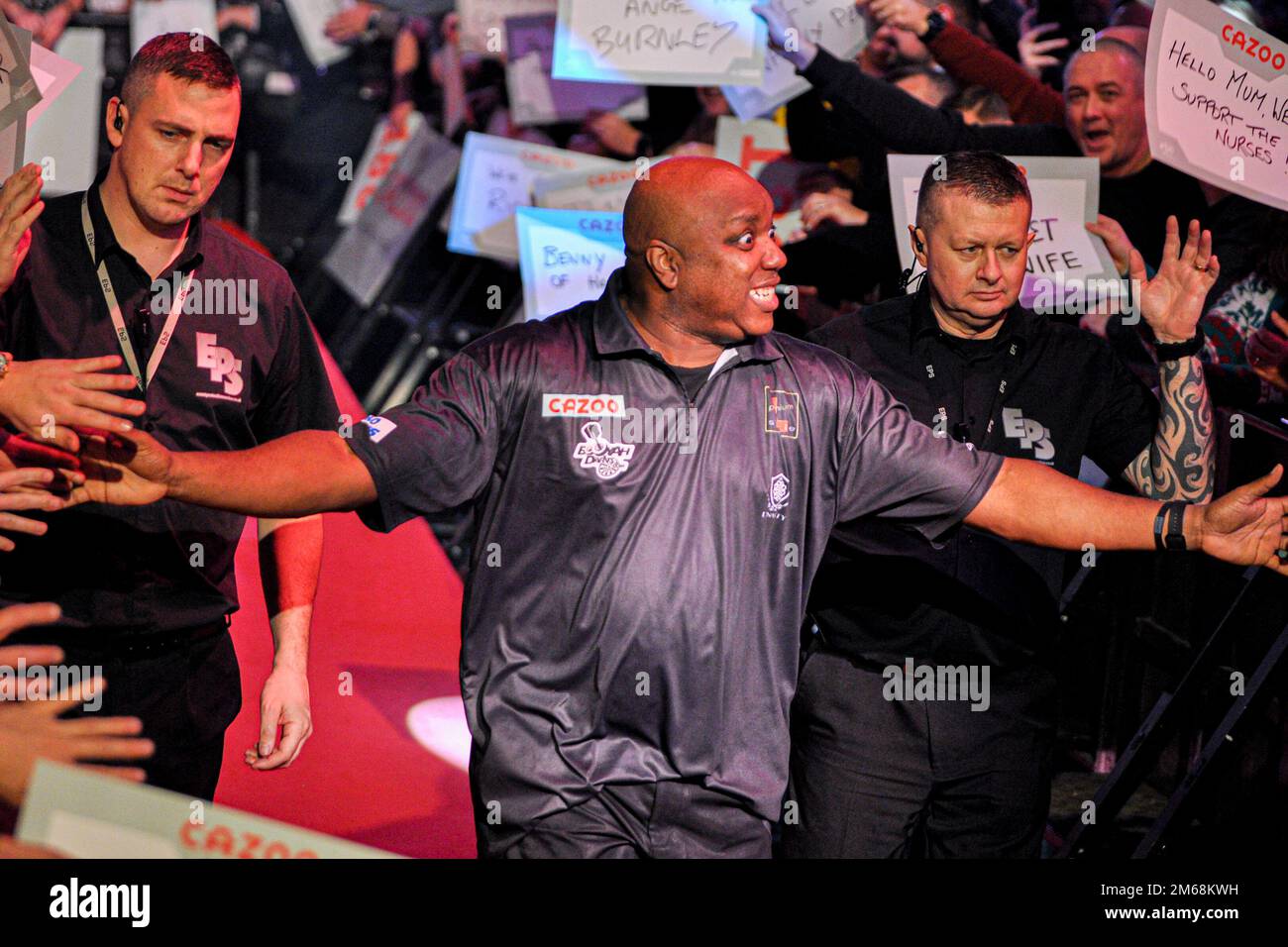 LONDON, ENGLAND - DECEMBER 19: Leonard Gates of the USA makes his way ...