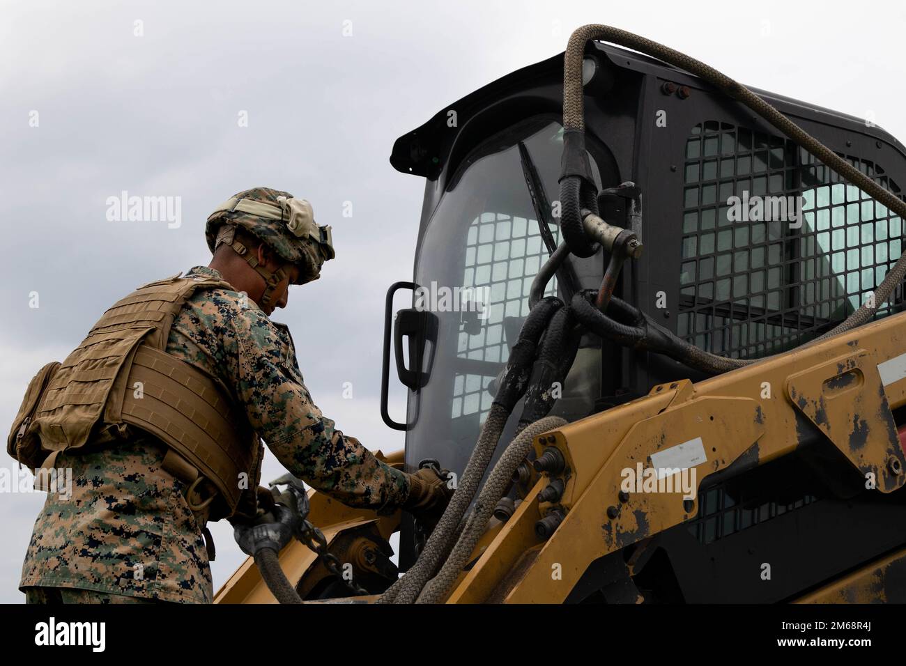Compact track loader hi-res stock photography and images - Alamy