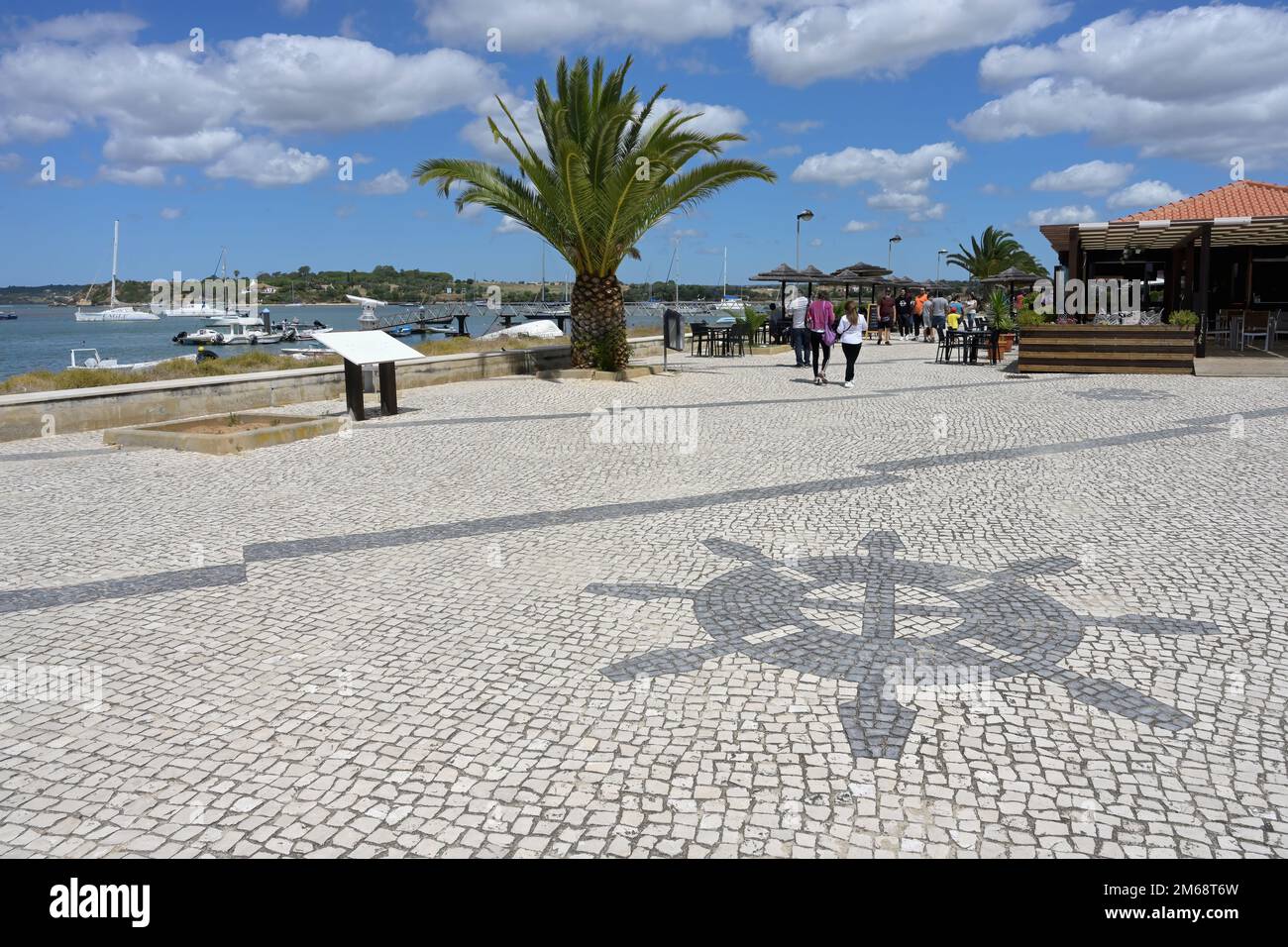 Tres Irmaos beach seafront, Alvor, Portimao municipality, Algarve ...
