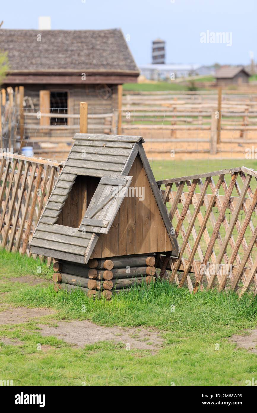 Retro wooden items, rural style houses and utensils Stock Photo - Alamy