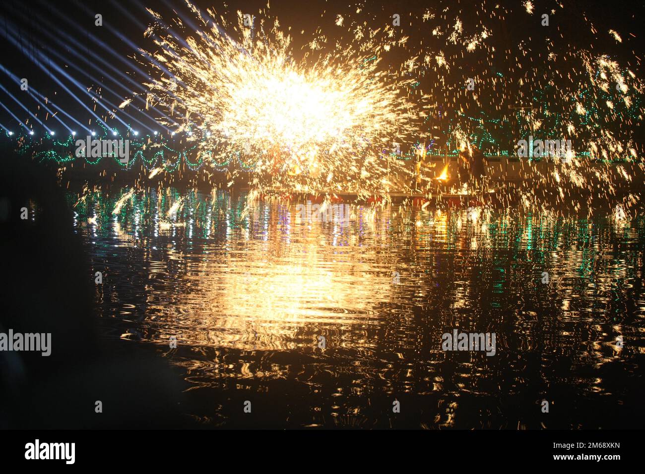"Datiehua" fireworks (one of the national intangible cultural heritages ...