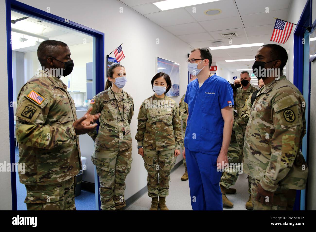 Lt. Gen. R. Scott Dingle, left, surgeon general of the Army and Medical ...
