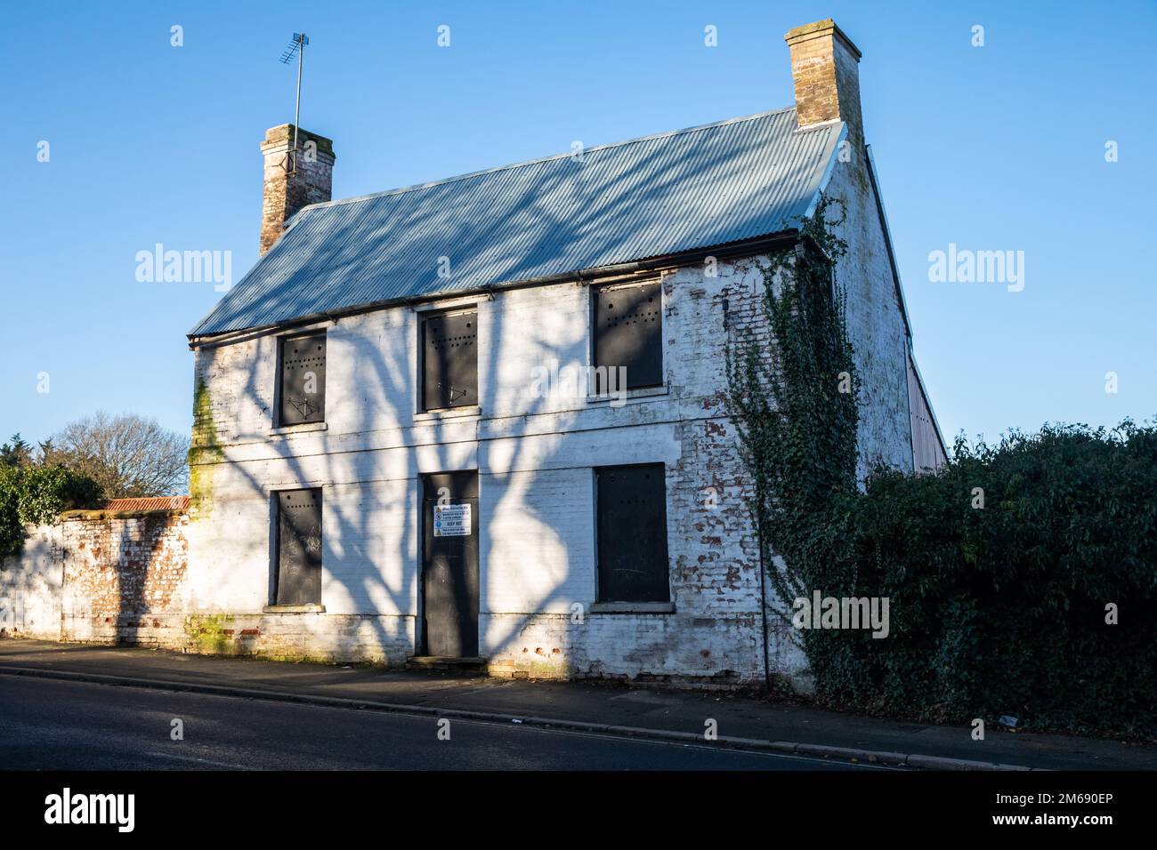 Derelict building in Newmarket, Suffolk, UK Stock Photo - Alamy