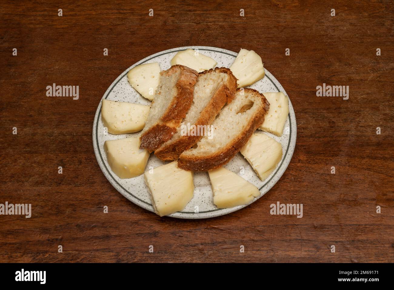 Tetilla cheese is one of the most representative cheeses of Galician ...