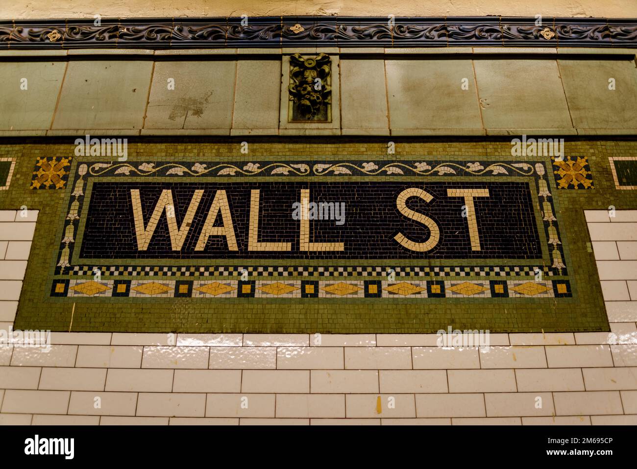 Sign interior wall united hi-res stock photography and images - Alamy