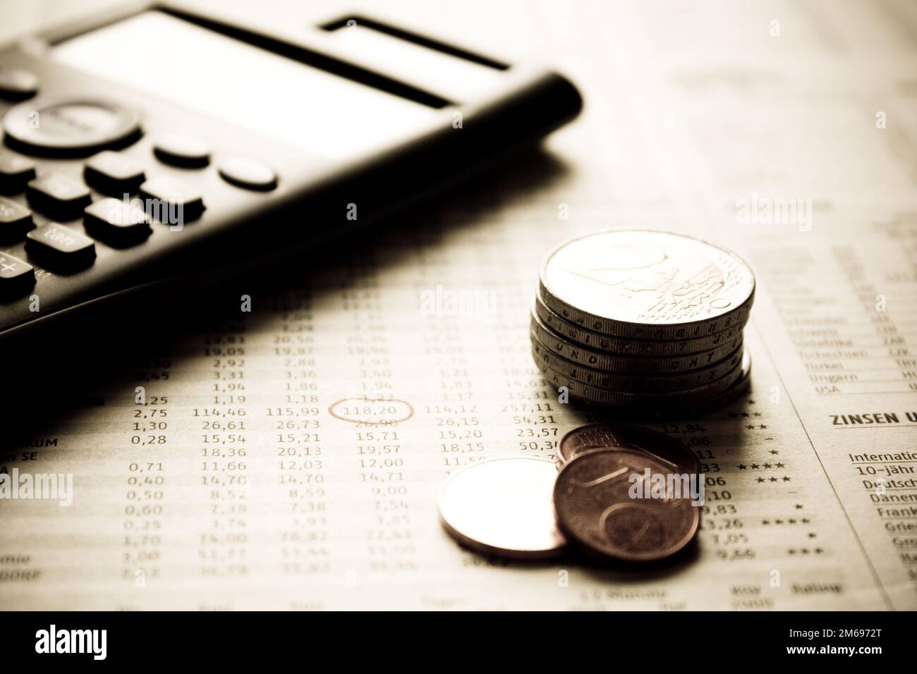 Economy economy plus hi-res stock photography and images - Alamy