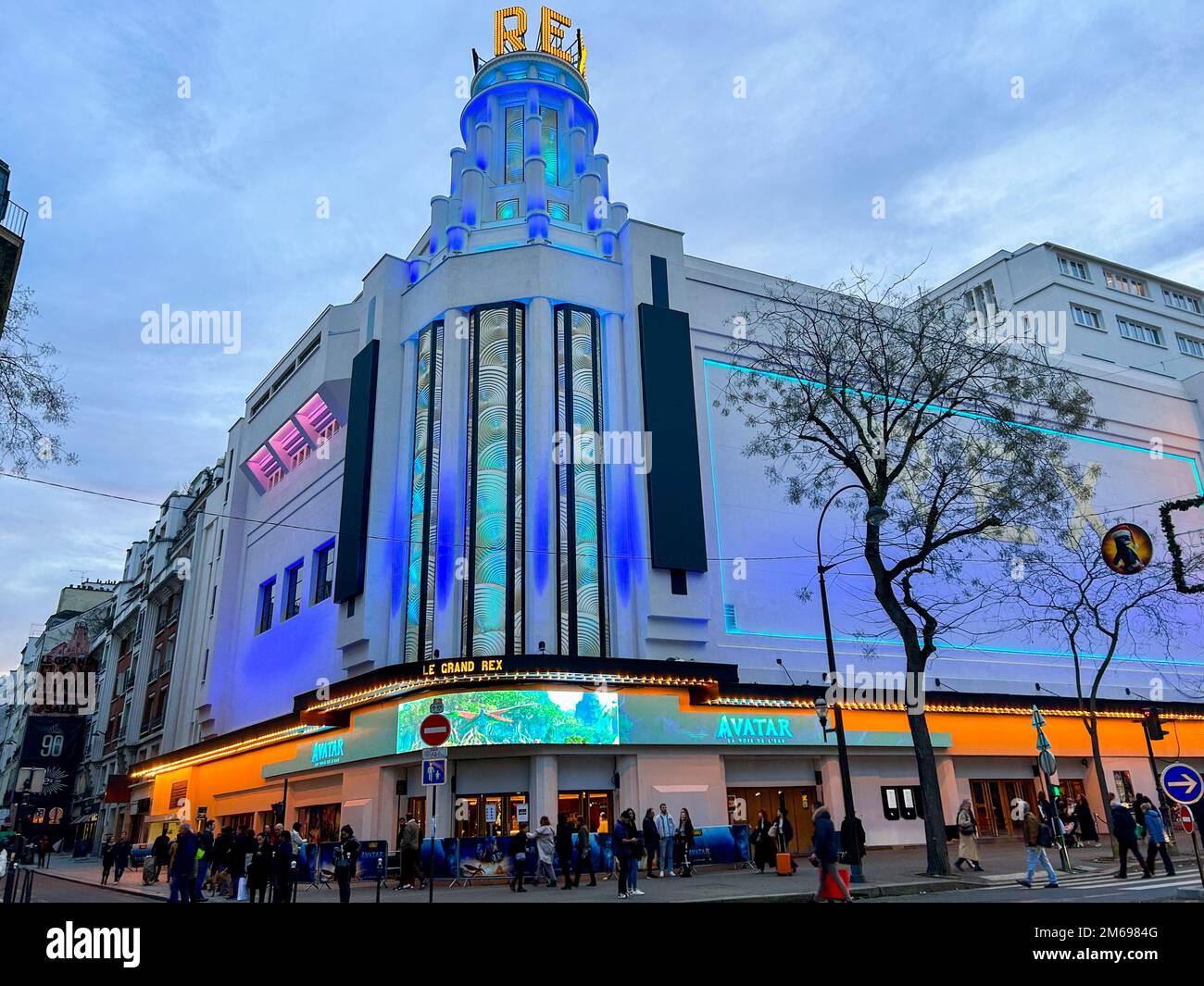 Paris grand rex cinema hi-res stock photography and images - Alamy