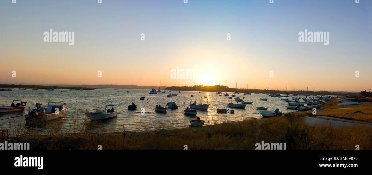 Sailer port hi-res stock photography and images - Alamy