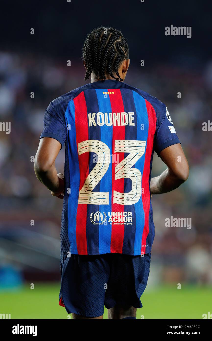 BARCELONA - OCT 26: Kounde in action during the Champions League match ...