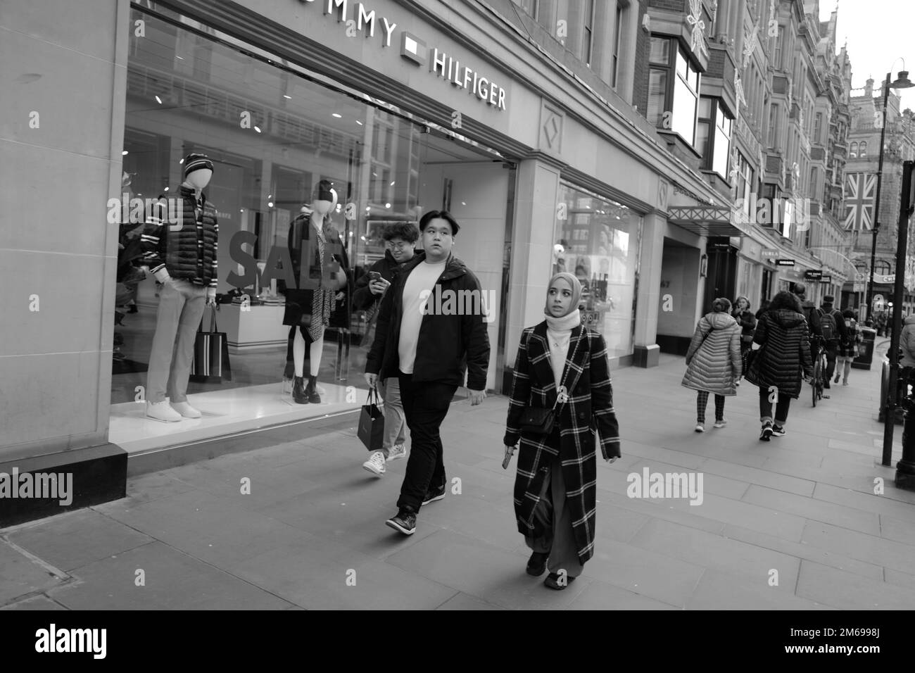people walking on london street Stock Photo - Alamy