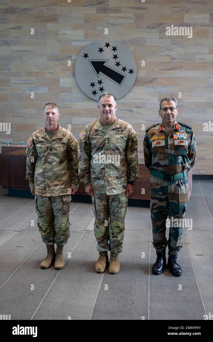 Command sergeant major scott a brzak command sergeant major hi-res ...