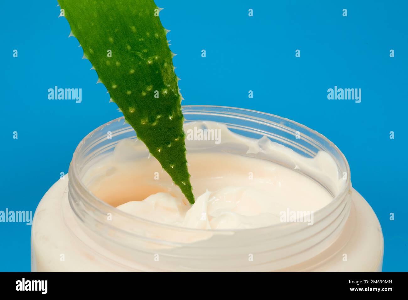 Aloe vera care hi-res stock photography and images - Alamy