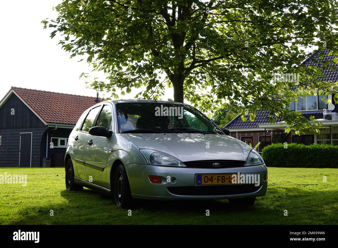 Grey ford focus hi-res stock photography and images - Alamy