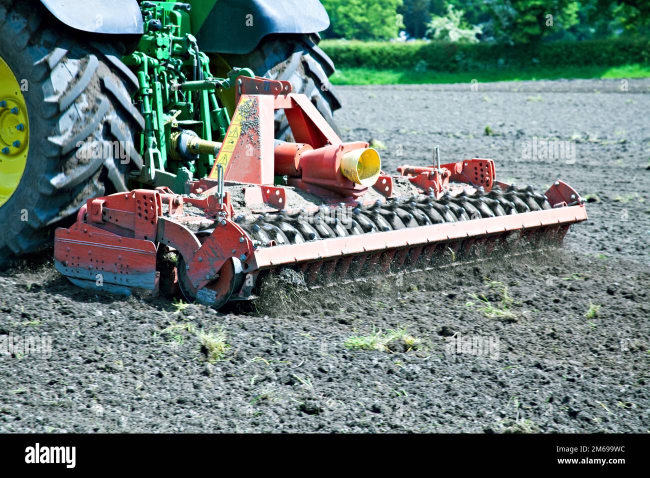 Land tug hi-res stock photography and images - Alamy