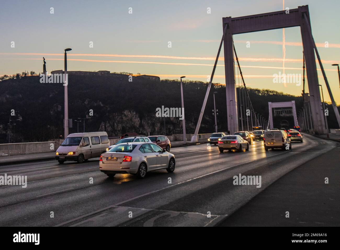 Elisabeth Bridge and Gellert Hill, Budapest, Hungary Stock Photo - Alamy