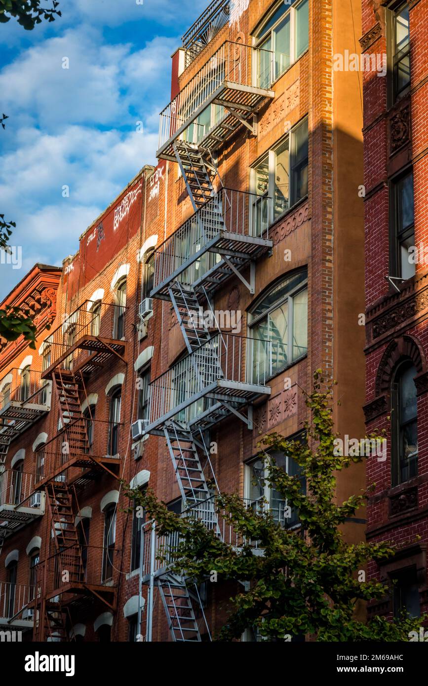 Historical buildings, The Bowery, a historic neighbourhood in the Lower ...