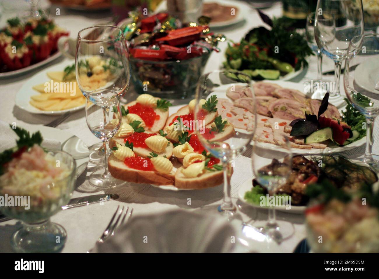 Dinner items hi-res stock photography and images - Alamy