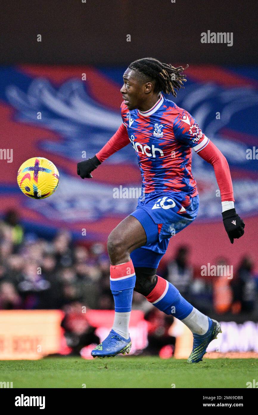 LONDON, ENGLAND - DECEMBER 26: Eberechi Eze of Crystal Palace during ...
