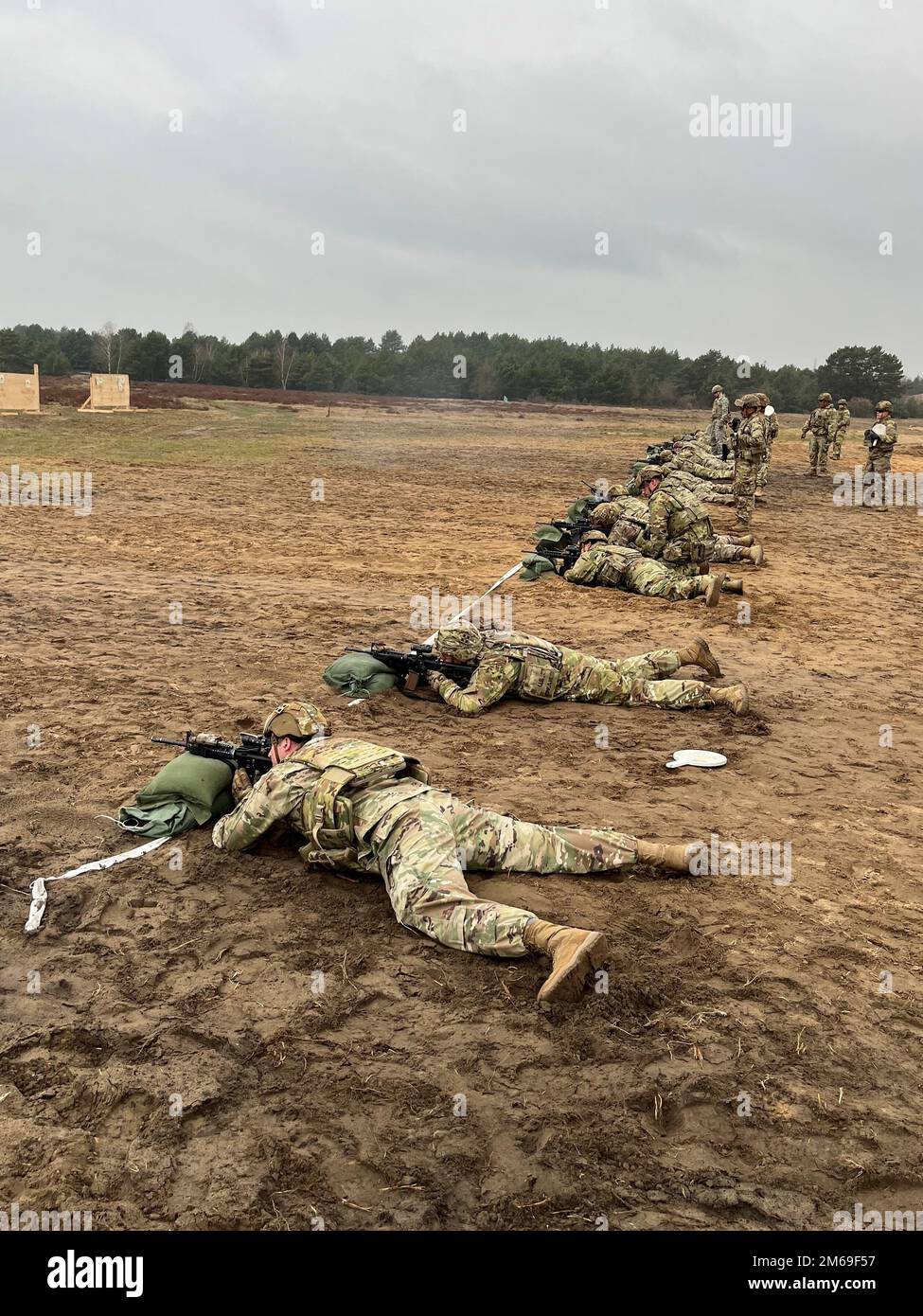 U.S. Soldiers with the 3rd Battalion, 29th Field Artillery Regiment ...
