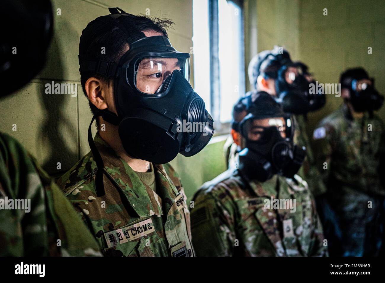 220421-A-DZ781-0009 South Korea (April 22, 2022) U.S. Army Soldiers and ...