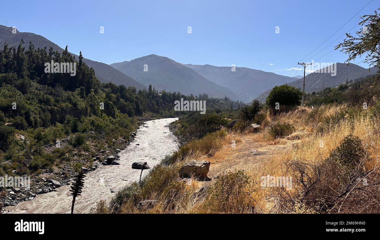 Santiago del chile hi-res stock photography and images - Alamy