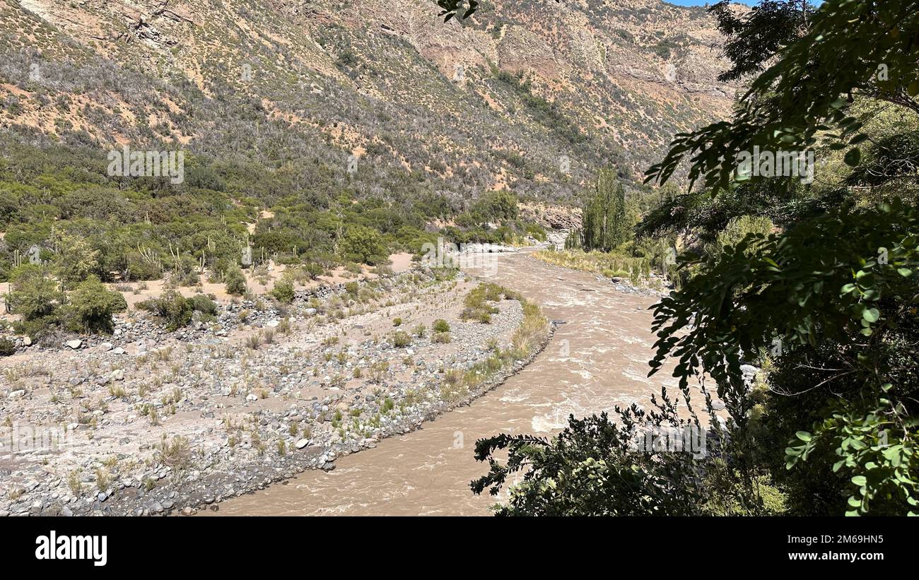 Santiago del chile hi-res stock photography and images - Alamy