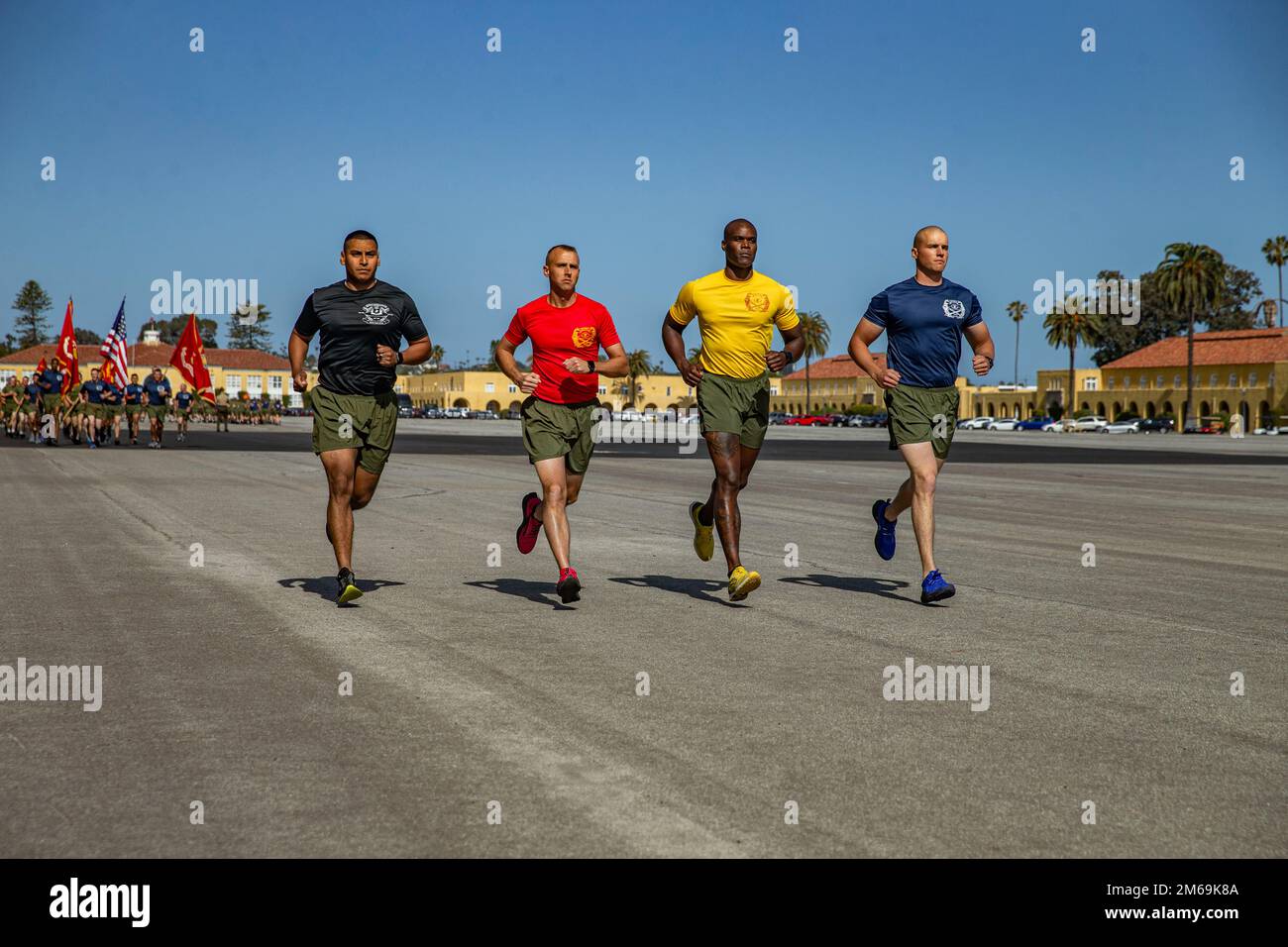 U.S. Marine Corps Drill Masters with the Recruit Training Regiment ...