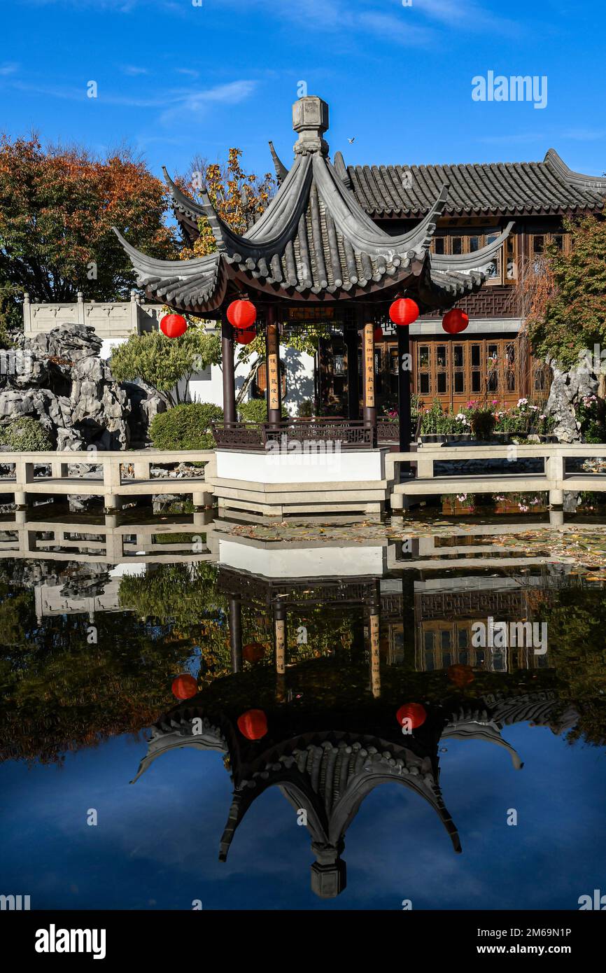 Chinese Garden in Portland, Oregon Stock Photo - Alamy