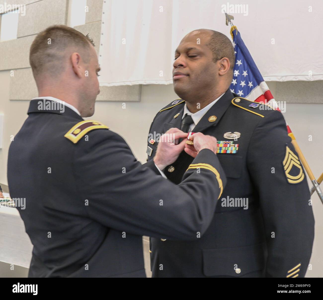 Sgt. 1st Class Alex Auston Sr. (right), a human resources OC/T assigned ...