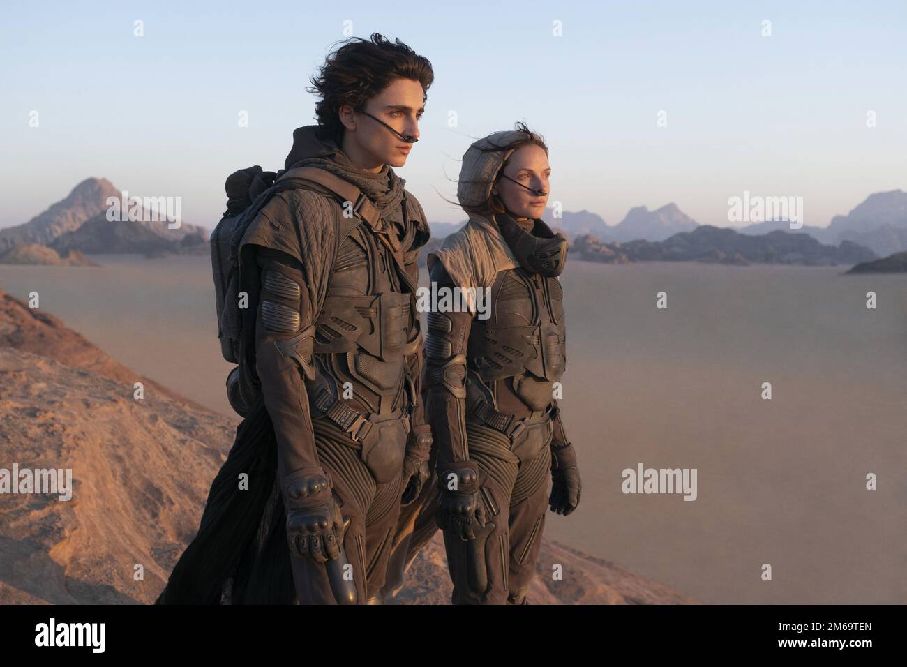 Dune 2021 Timothee Chalamet & Rebecca Ferguson Stock Photo - Alamy