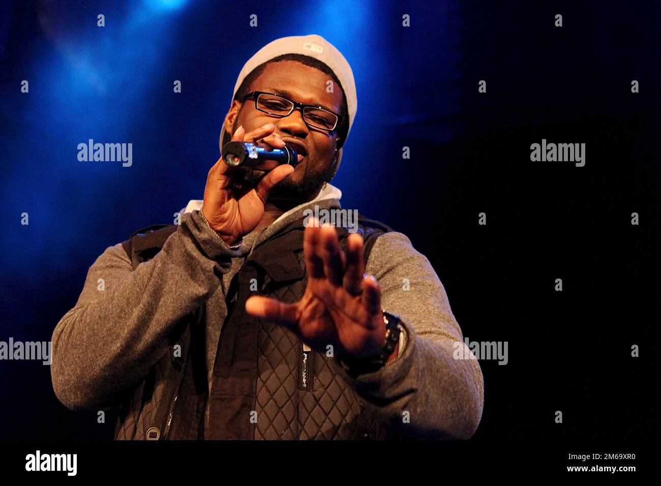 Naturally 7 live hi-res stock photography and images - Alamy