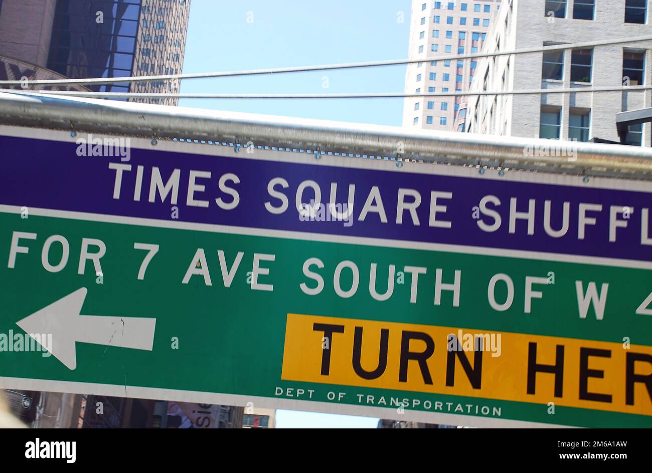Traffic sign in New York Stock Photo - Alamy