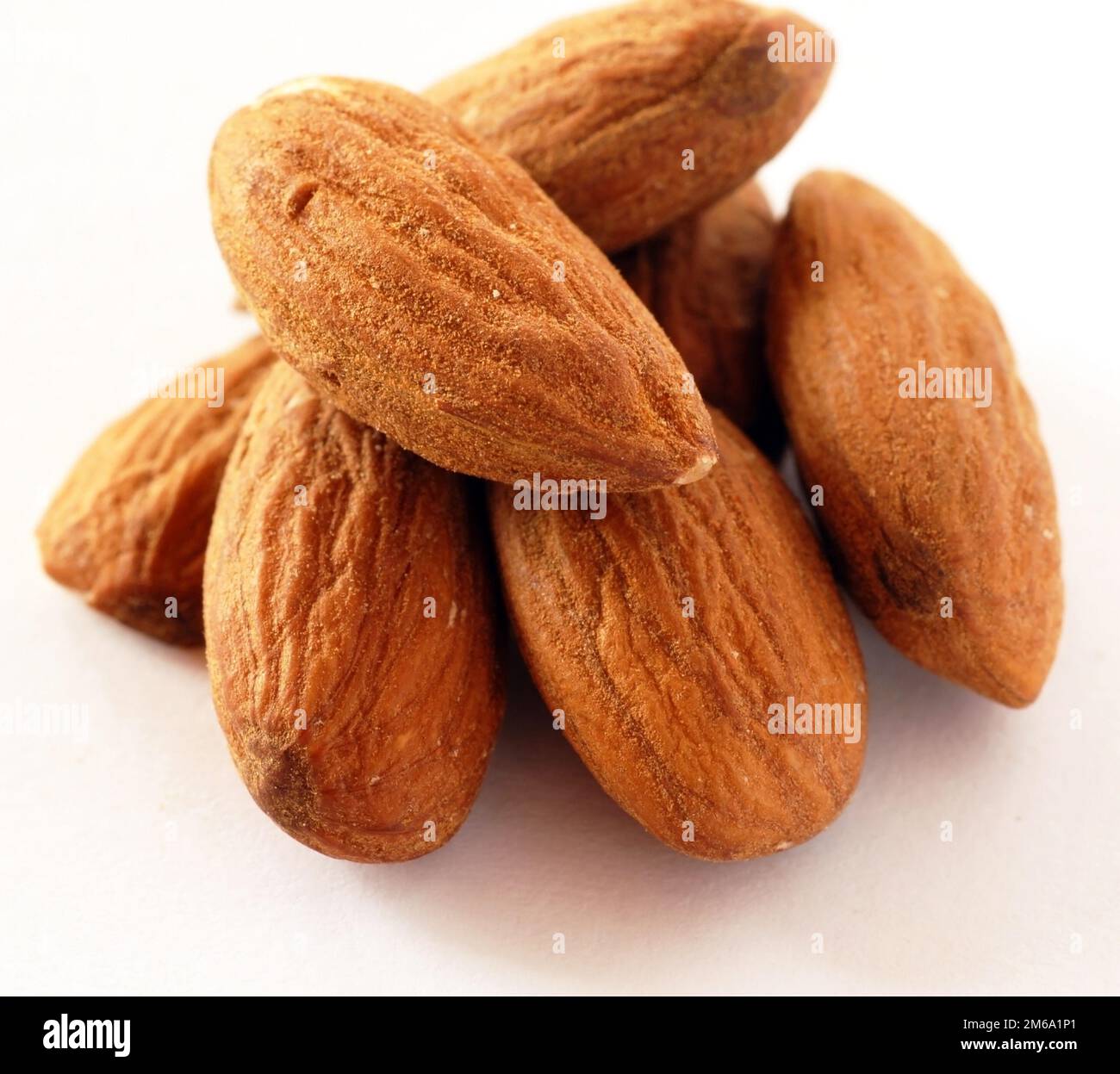 Five almonds hi-res stock photography and images - Alamy