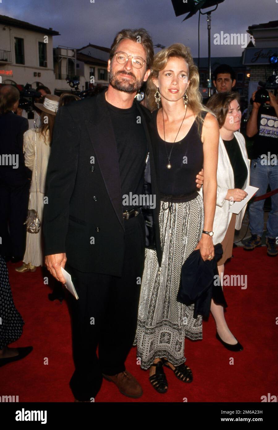 Perry king and Jamie Elvidge at the premiere of In the Line of Fire on ...