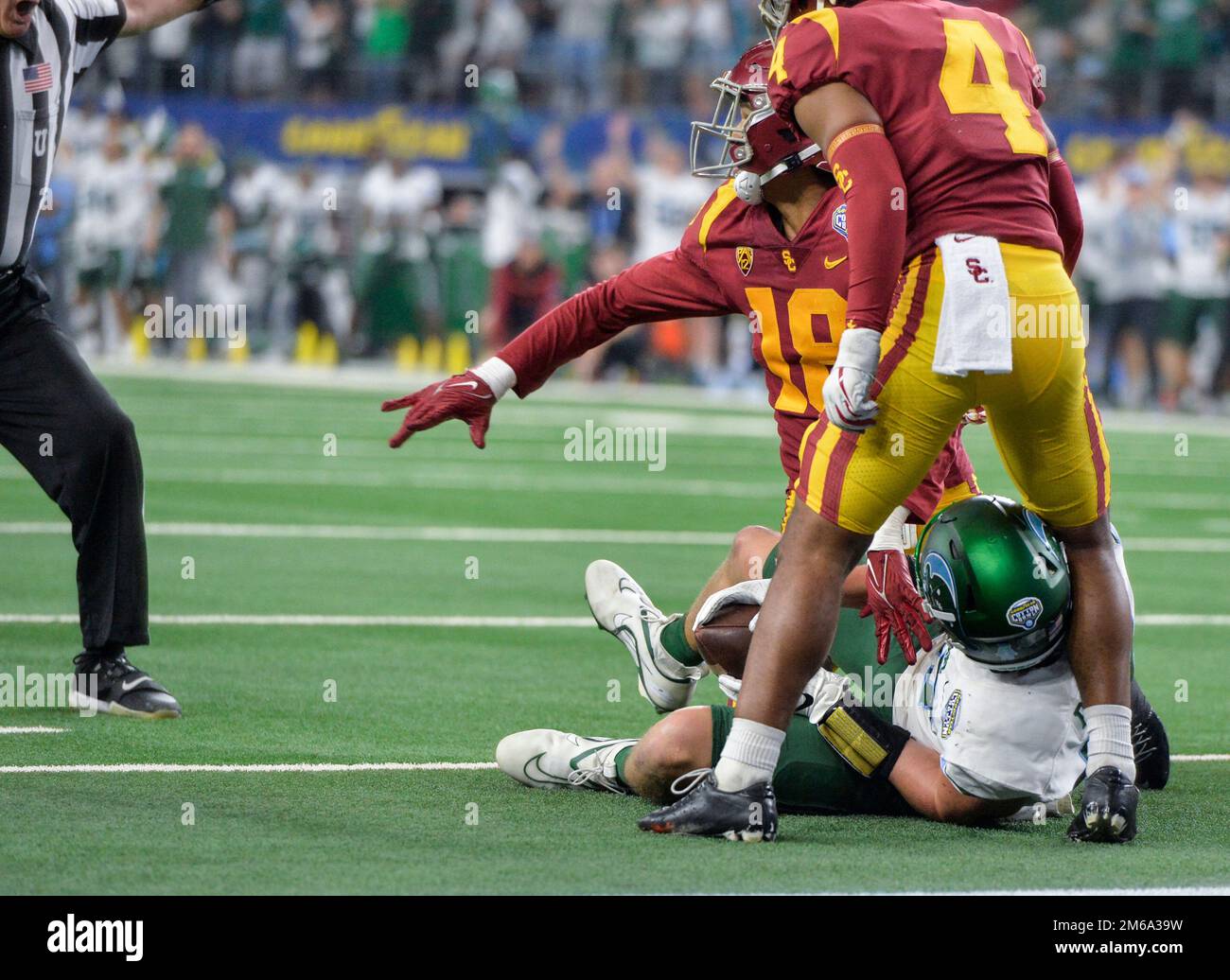 Broken Arrow, Oklahoma, USA. 2nd Jan, 2023. Tulane Green Wave tight end ...