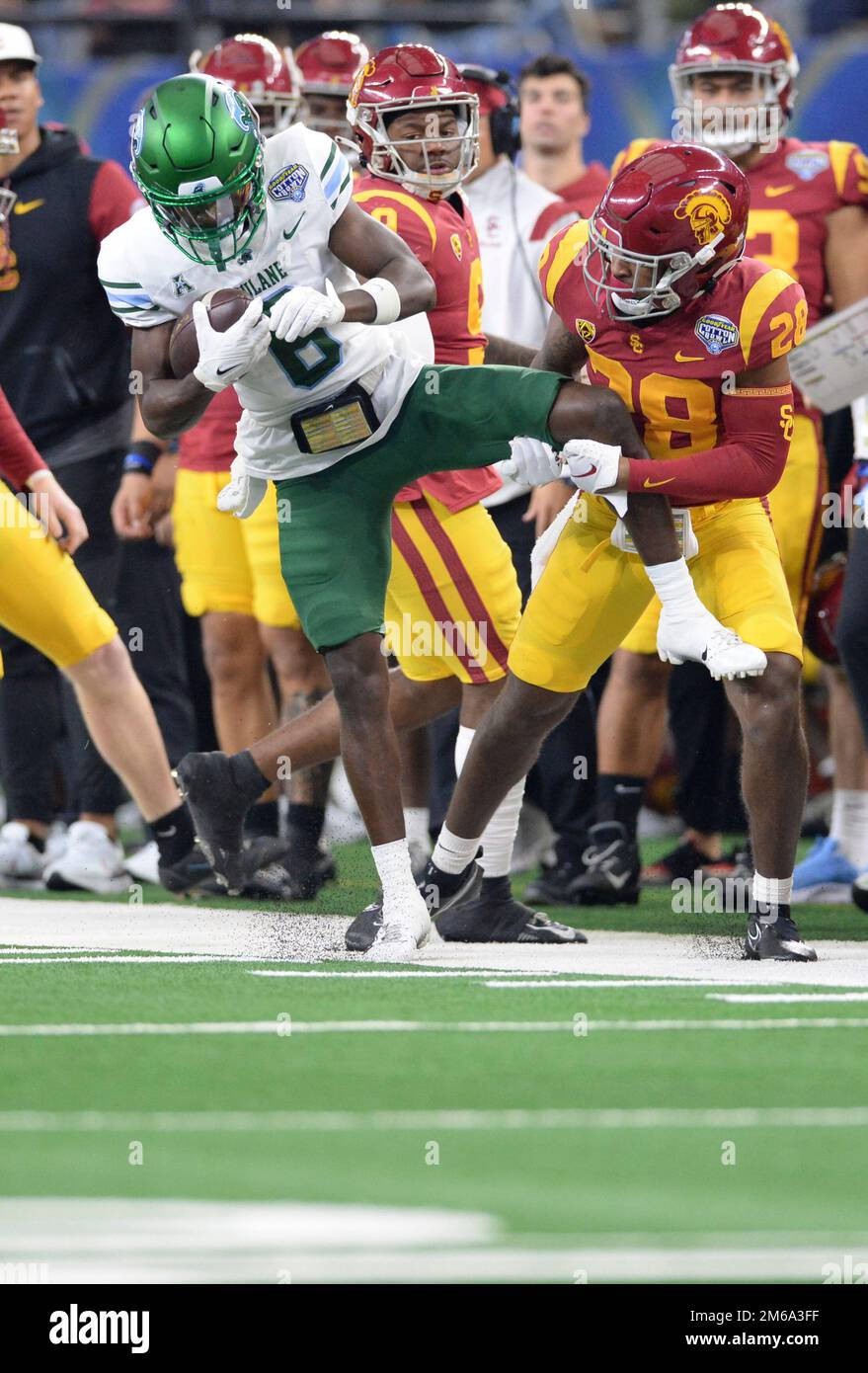 Arlington, Texas, USA. 2nd Jan, 2023. Tulane Green Wave wide receiver ...