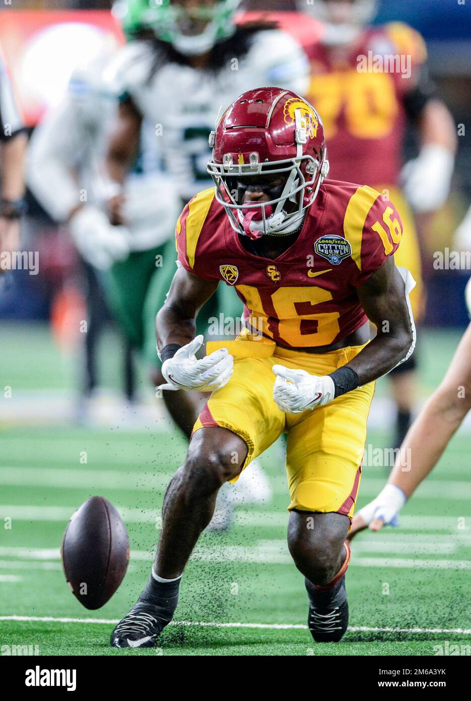 Arlington, Texas, USA. 2nd Jan, 2023. USC Trojans wide receiver TAHJ ...