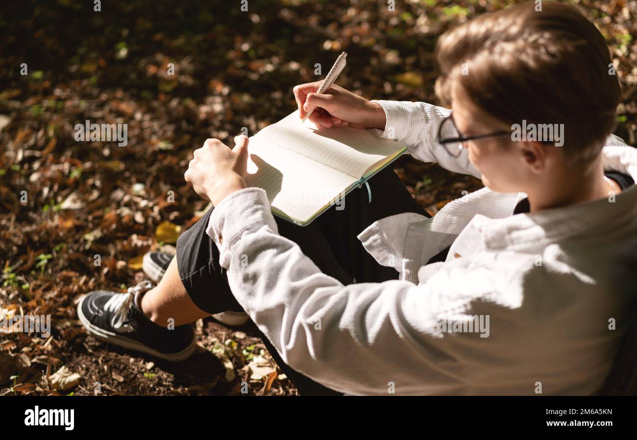 Diary handwriting hi-res stock photography and images - Alamy