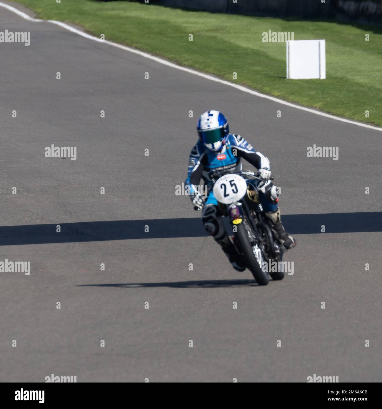 A 1933 Rudge TTR 585cc motorcycle takes the bends at the 2022 Goodwood ...