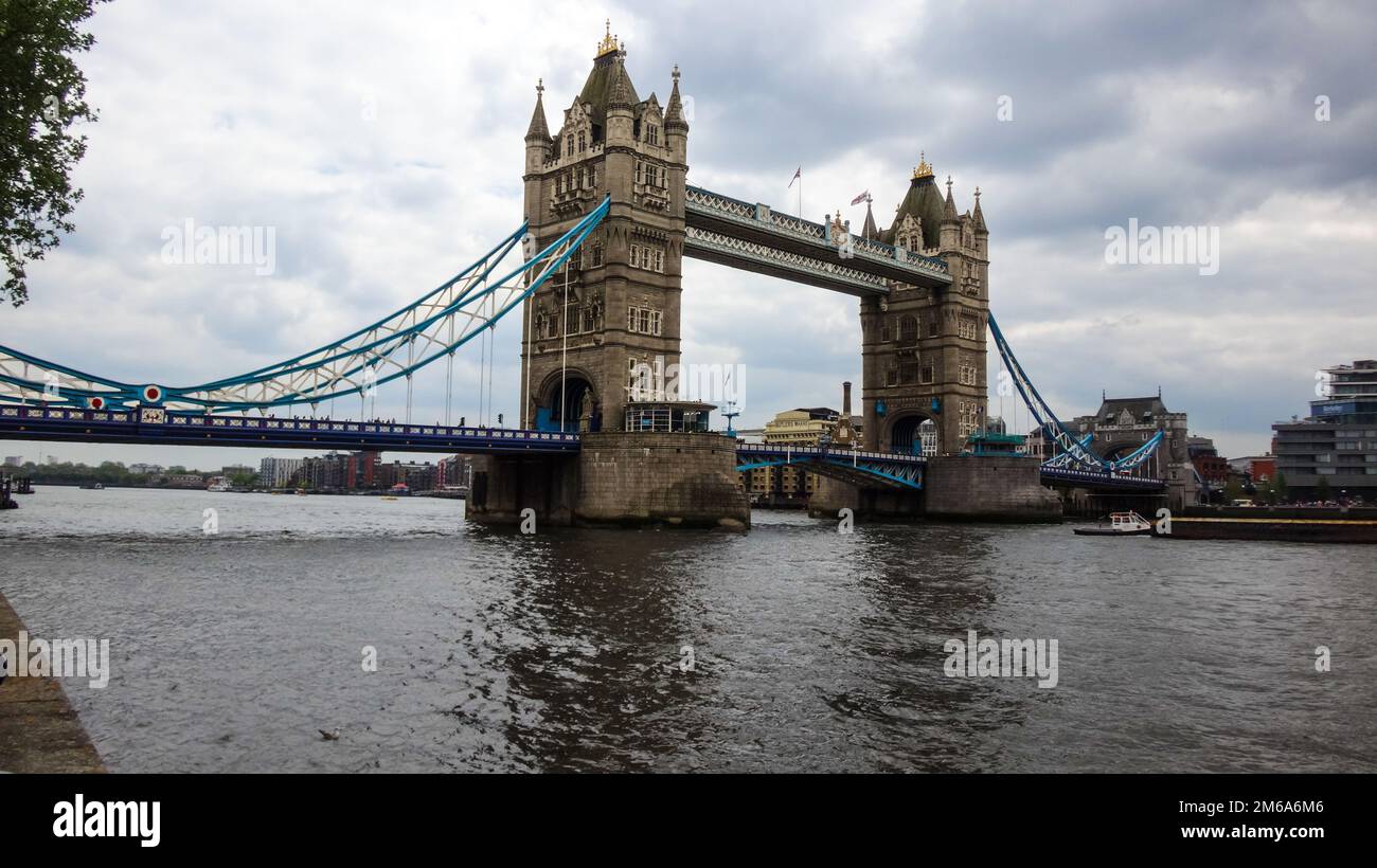 A scenic shot of the Tower Bridge across the River Thames in London ...