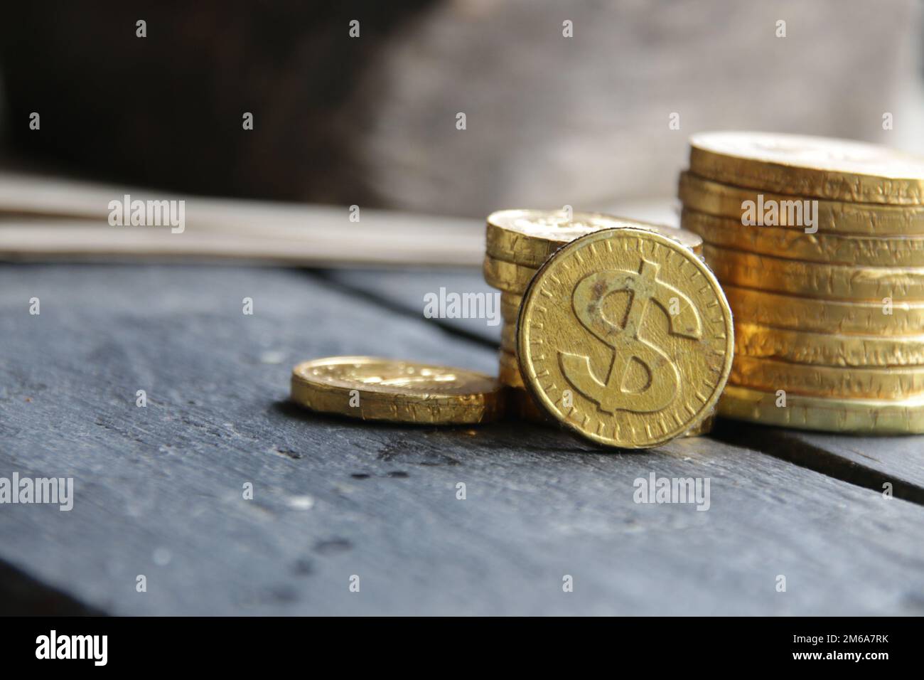 Coin gray hi-res stock photography and images - Alamy
