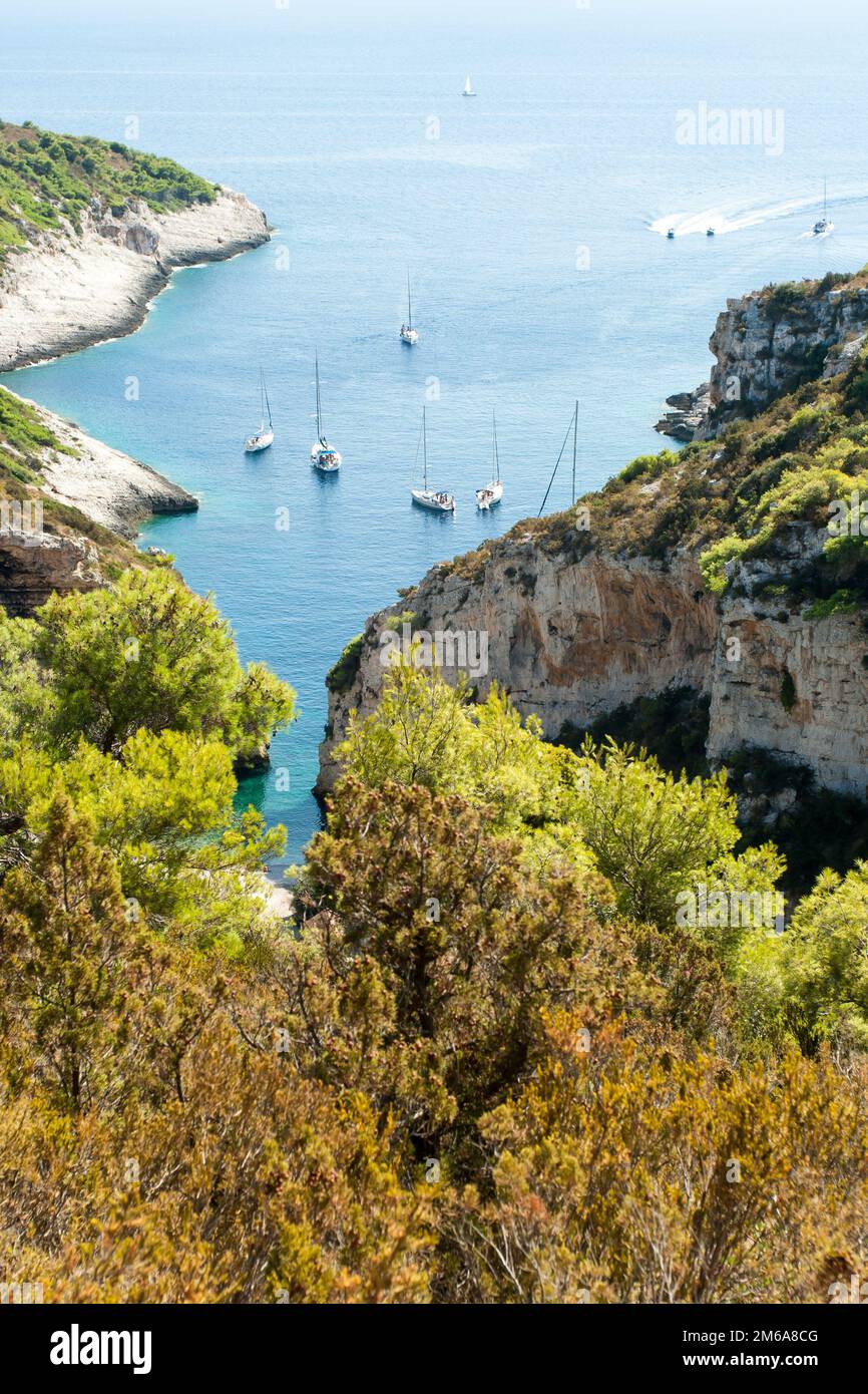 Stiniva beach vis island croatia hi-res stock photography and images ...