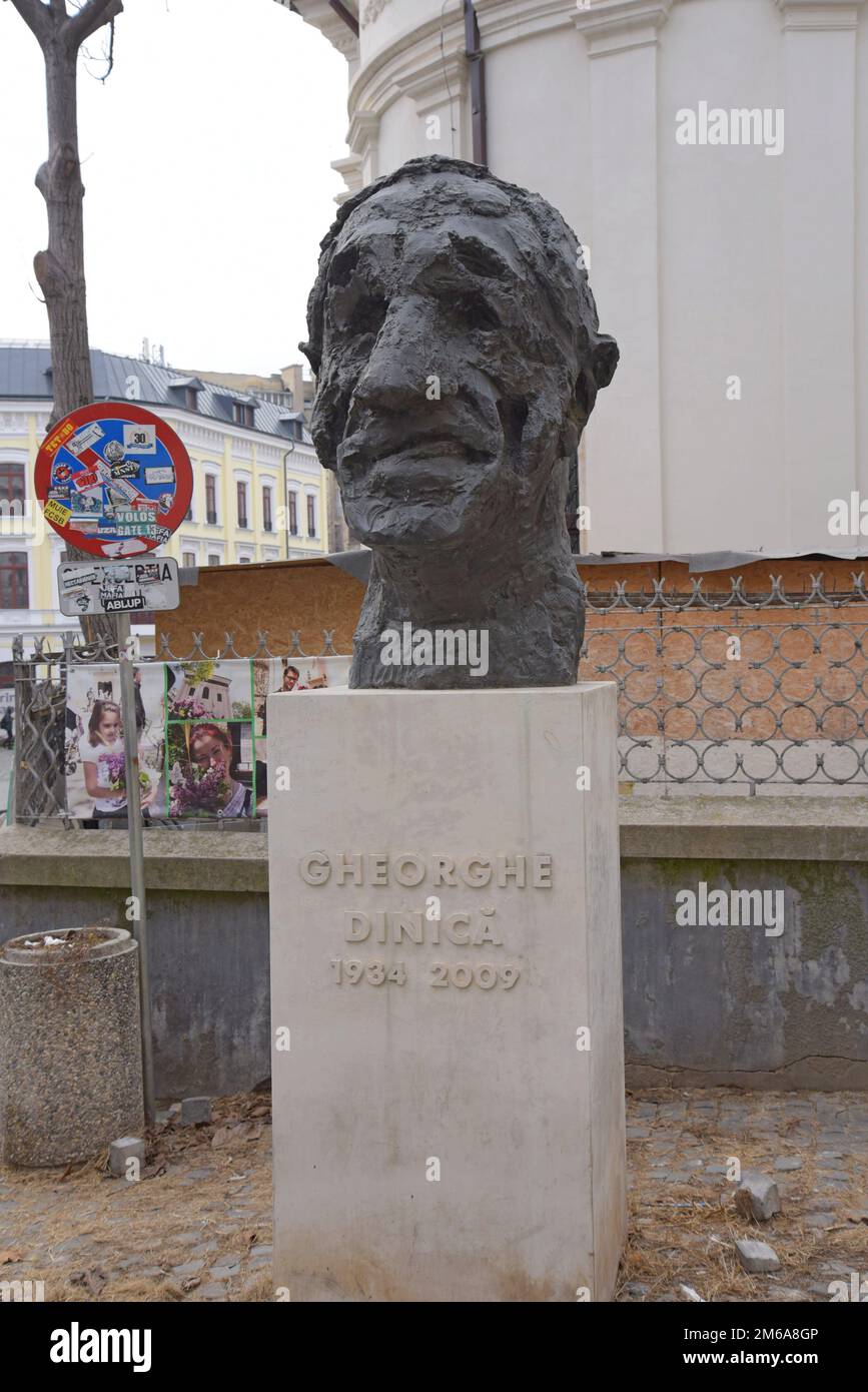 Memorial bust sculpture for the Romanian actor Gheorghe Dinică ...