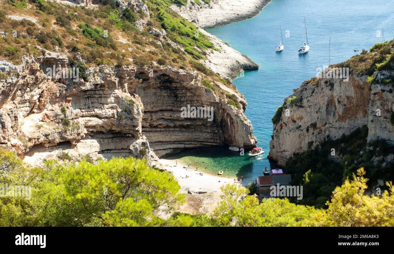 Scenic landscape about Stiniva bay in vis island Stock Photo - Alamy
