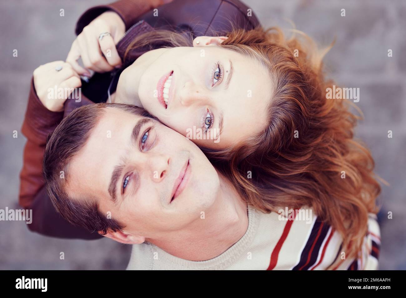Couple love nature harmony hi-res stock photography and images - Alamy