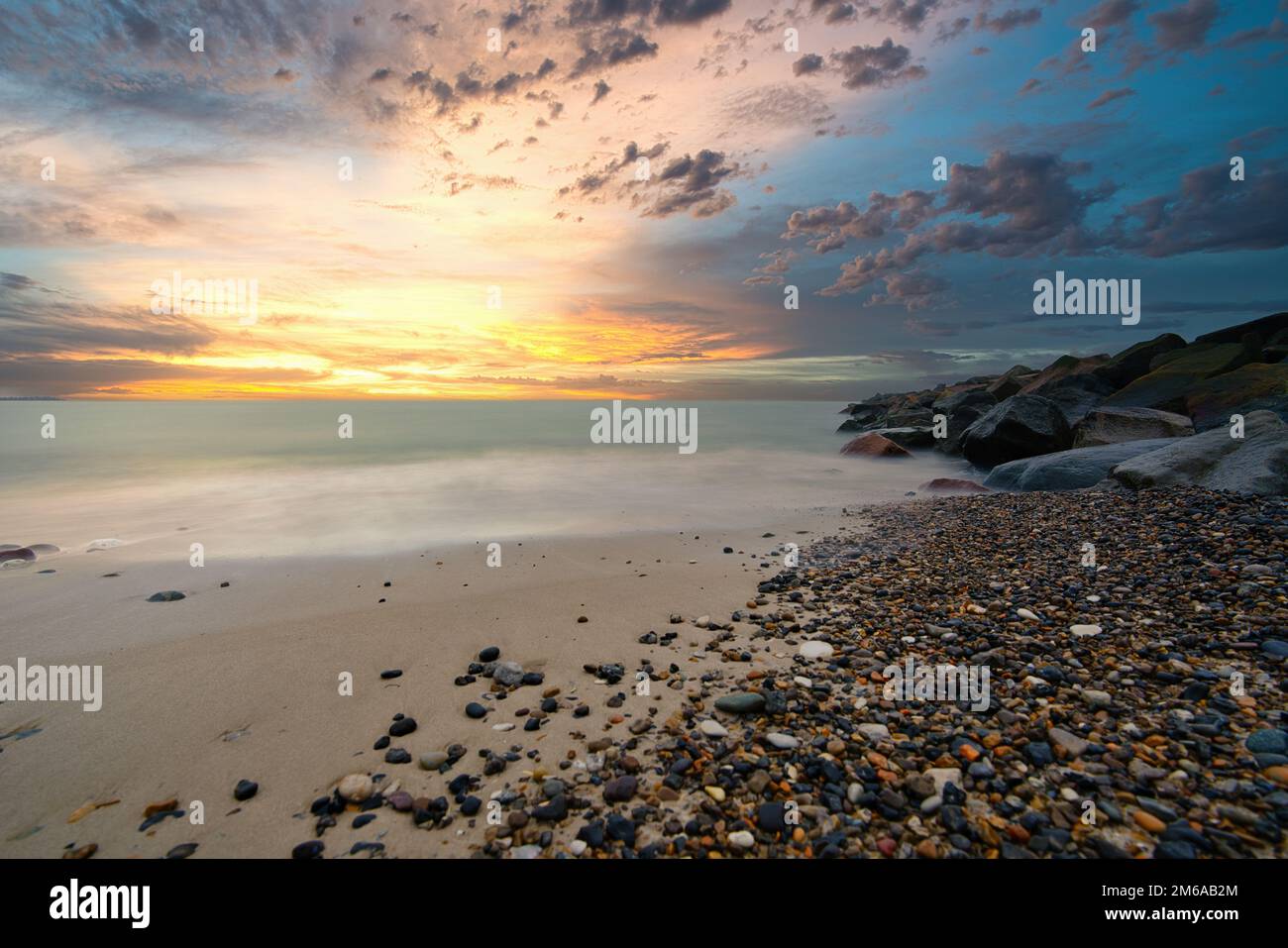 Beautiful sun rise view beach hi-res stock photography and images - Alamy