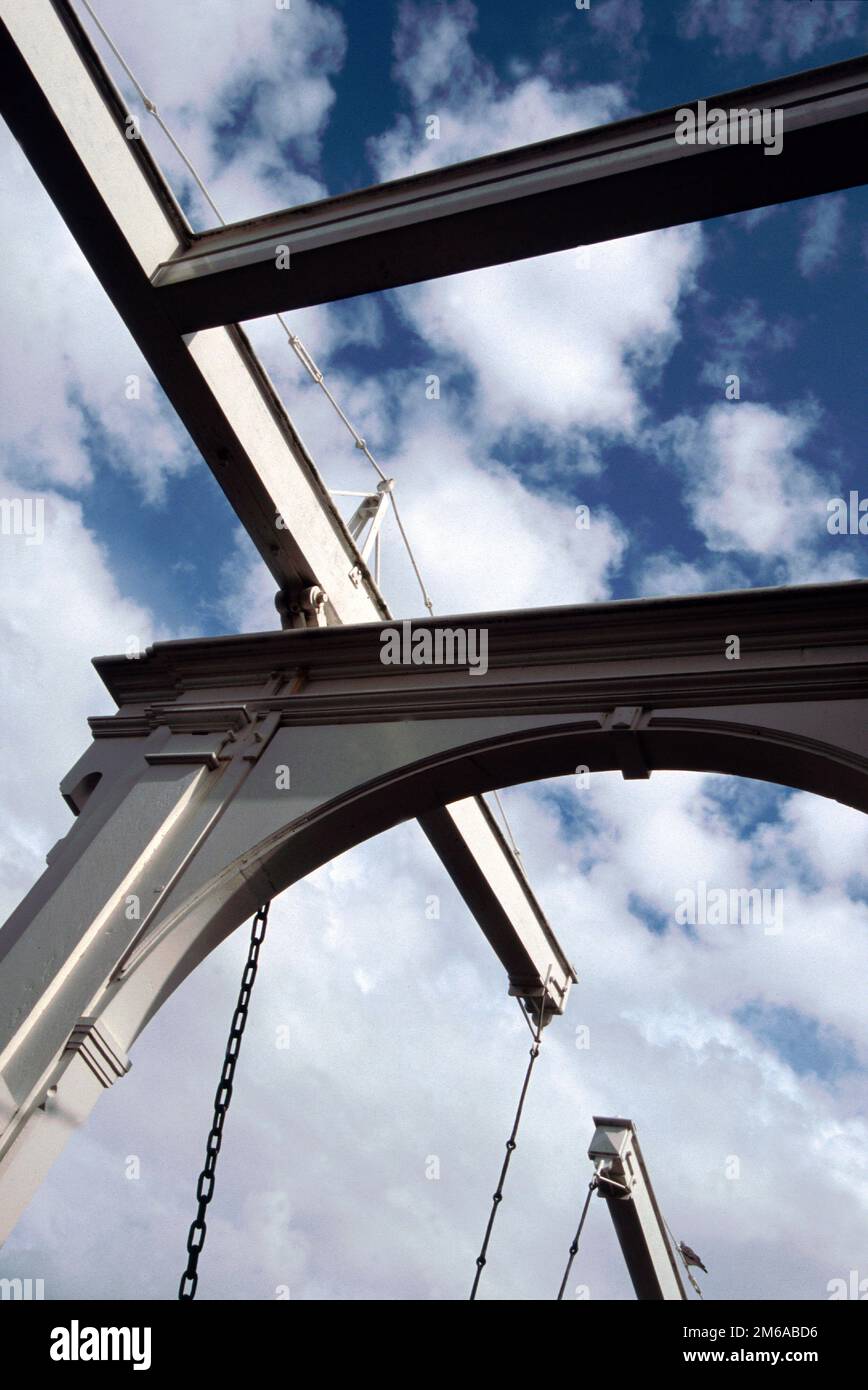 Bei an bridge hi-res stock photography and images - Alamy