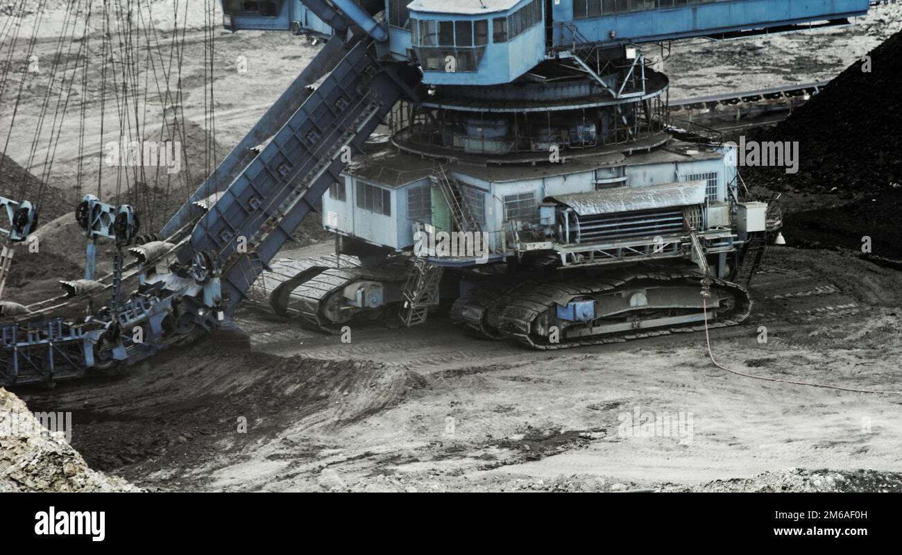 Giant Mining Machine
