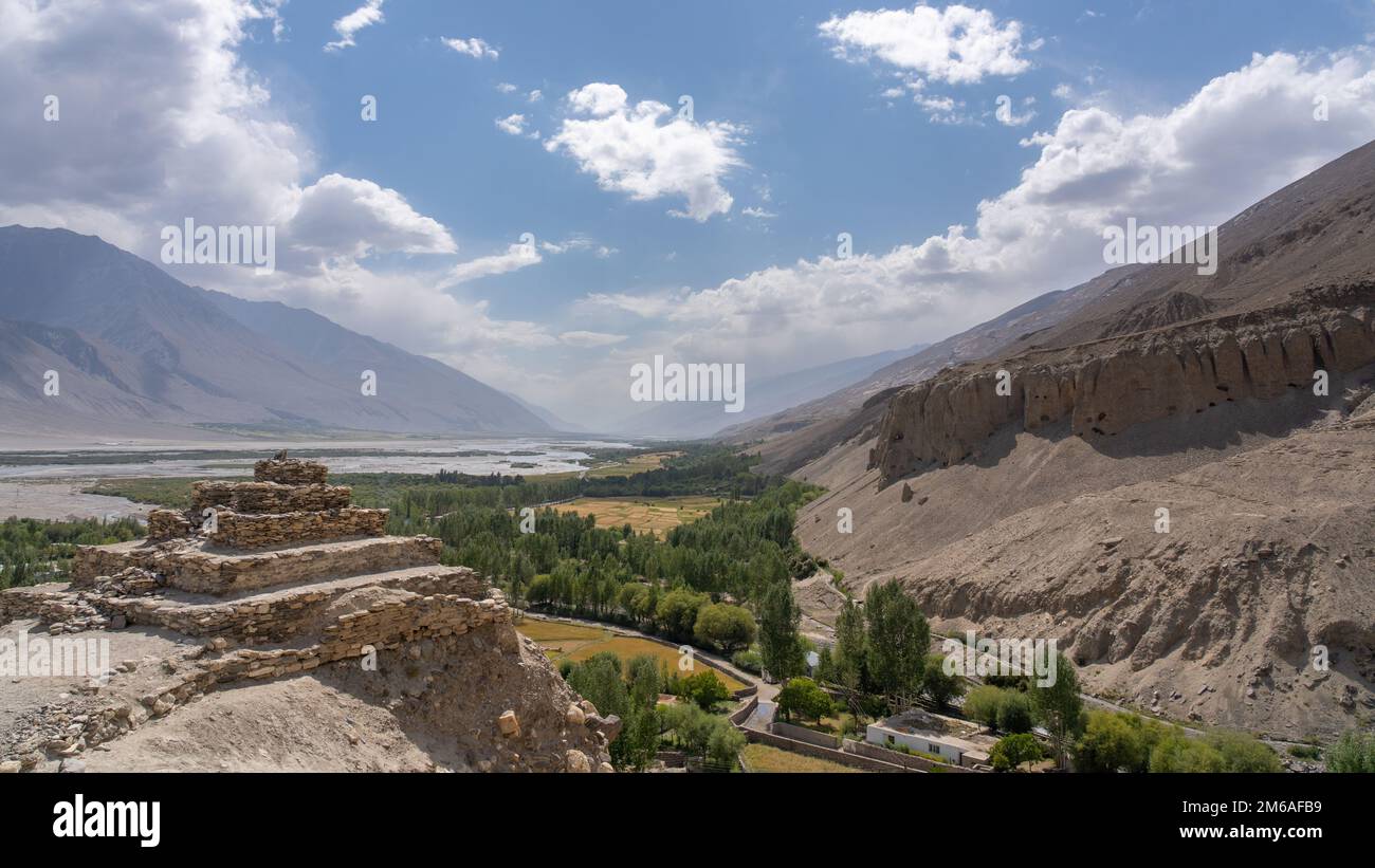 Buddhist stupa afghanistan hi-res stock photography and images - Alamy